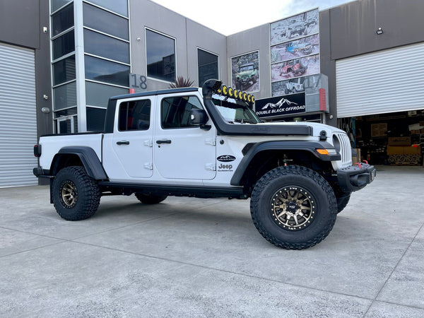 Dirty Life DT-1 9303, 17x9 Wheel with 5x5 Bolt Pattern - Matte Gold ...